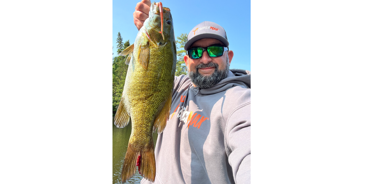 Shark Tail Worm works in Canada – Tackle Max